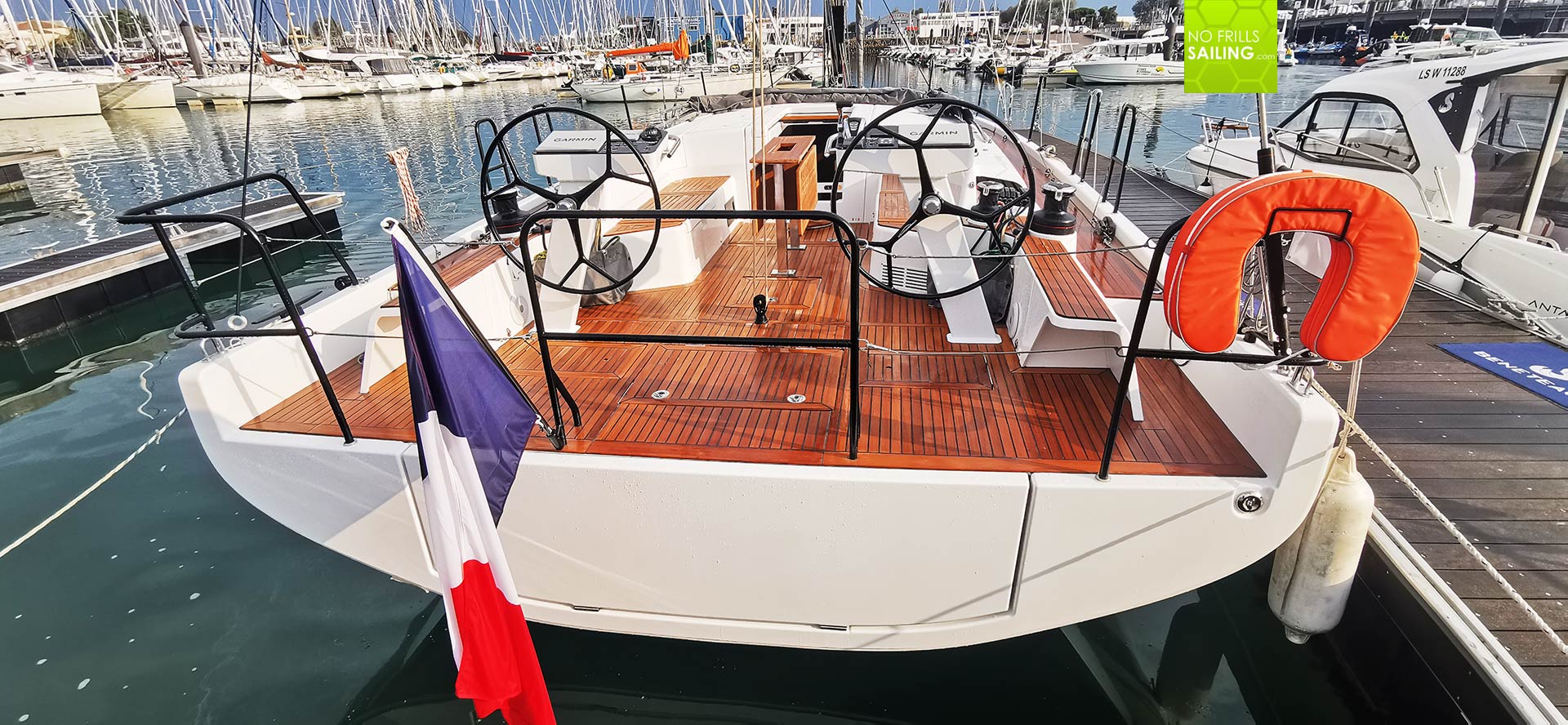 BENETEAU FIRST 44 Reviews - Compilation - Murray Yacht Sales